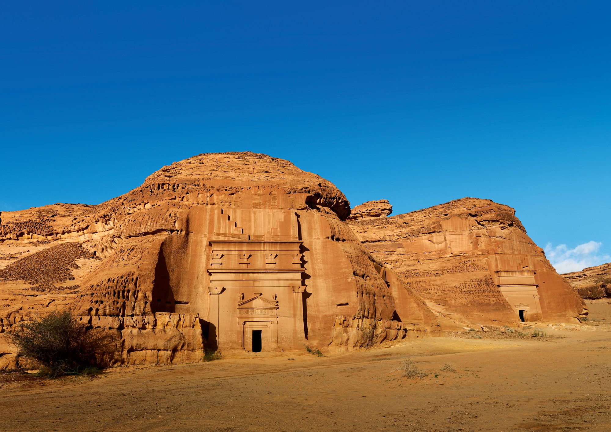 5 Places to explore in Saudi Arabia 5 Places to explore in Saudi Arabia